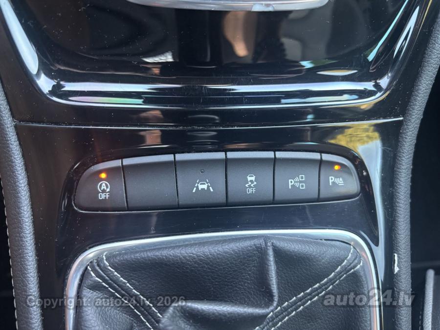 Pelēks Opel Astra 2016 Tallina, ar dzinēja tilpumu 1.60 L un nobraukumu 264 tūkst. km par 5900 €, foto 26 vietnē AUTOMOTO.COM.LV