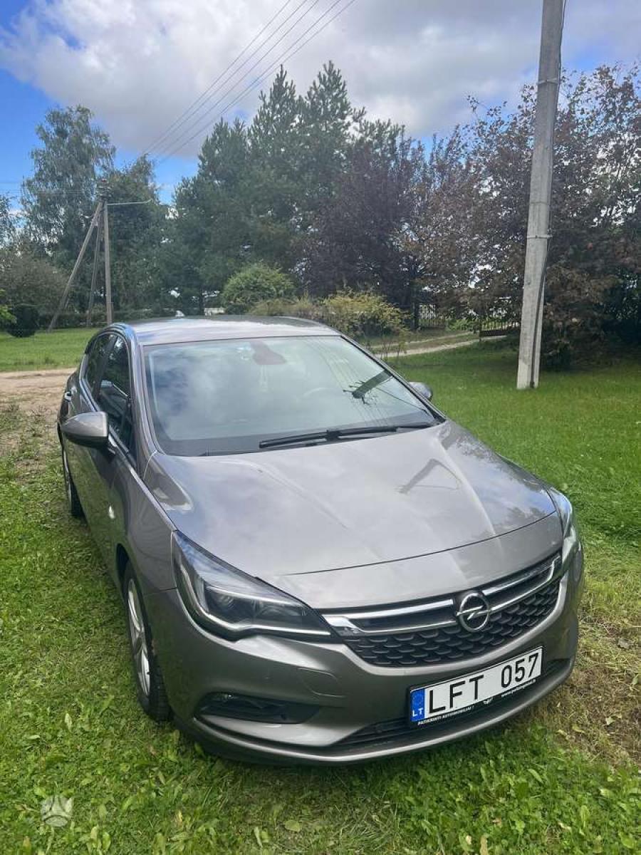Pelēks Opel Astra 2016 Kauņa, ar dzinēja tilpumu 1.60 L un nobraukumu 146 tūkst. km par 5000 €, foto 1 vietnē AUTOMOTO.COM.LV