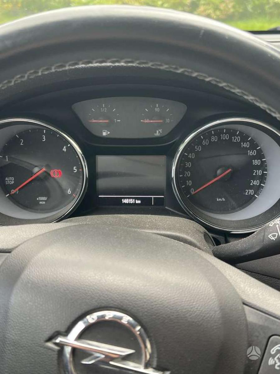 Pelēks Opel Astra 2016 Kauņa, ar dzinēja tilpumu 1.60 L un nobraukumu 146 tūkst. km par 5000 €, foto 3 vietnē AUTOMOTO.COM.LV