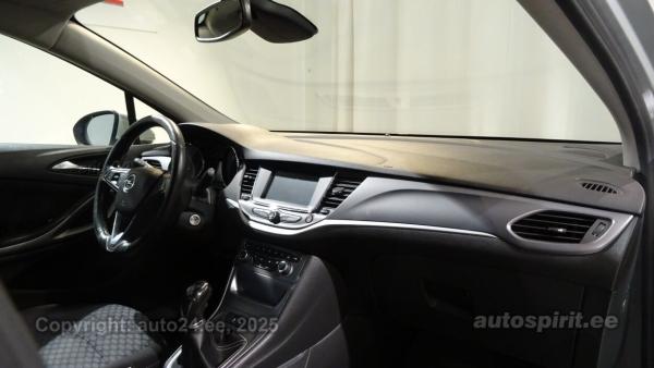 Grey Opel Astra 2017 in Tallinn, with an engine capacity of 1.40 L and mileage of 143 thousand km for 6490 €, photo 11 on AUTOMOTO.COM.LV