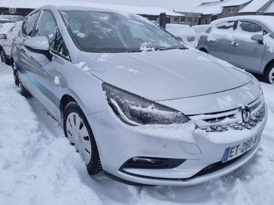 Pelēks Opel Astra 2017 Tauragė, ar dzinēja tilpumu 1.60 L un nobraukumu 175 tūkst. km par 4600 €, foto 2 vietnē AUTOMOTO.COM.LV