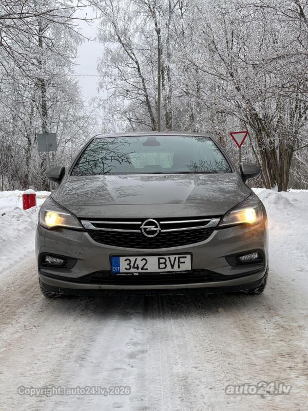 Grey Opel Astra 2017 in Tallinn, with an engine capacity of 1.40 L and mileage of 182 thousand km for 7300 €, photo 4 on AUTOMOTO.COM.LV
