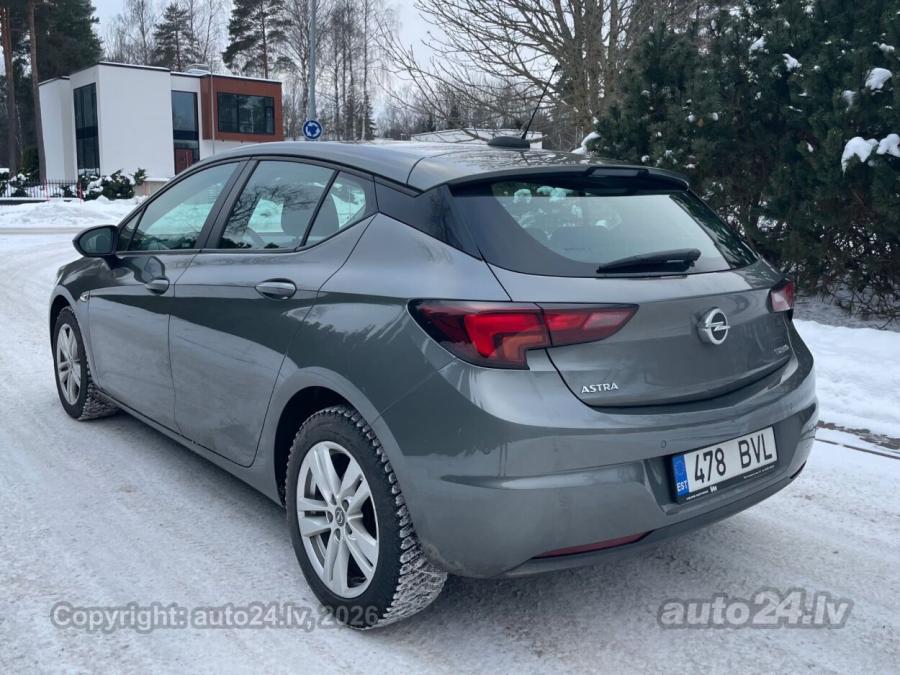 Grey Opel Astra 2017 in Tallinn, with an engine capacity of 1.40 L and mileage of 44 thousand km for 10900 €, photo 5 on AUTOMOTO.COM.LV