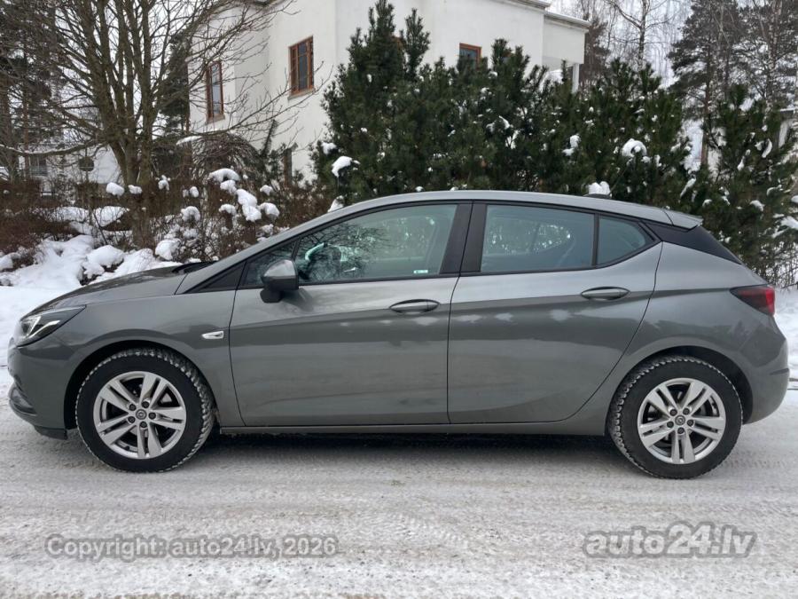 Grey Opel Astra 2017 in Tallinn, with an engine capacity of 1.40 L and mileage of 44 thousand km for 10900 €, photo 6 on AUTOMOTO.COM.LV