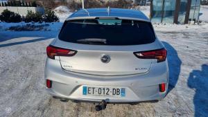 Grey Opel Astra 2017 in Taurage, with an engine capacity of 1.60 L and mileage of 147 thousand km for 6700 €, photo 6 on AUTOMOTO.COM.LV