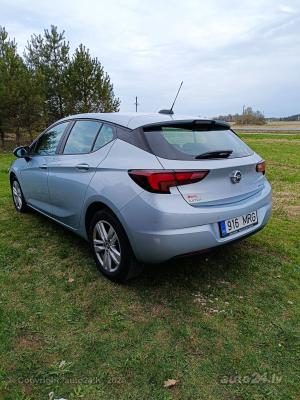 Grey Opel Astra 2017 in Narva, with an engine capacity of 1.40 L and mileage of 177 thousand km for 5900 €, photo 3 on AUTOMOTO.COM.LV
