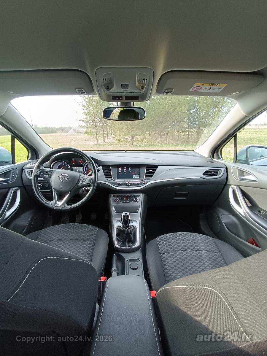 Grey Opel Astra 2017 in Narva, with an engine capacity of 1.40 L and mileage of 177 thousand km for 5900 €, photo 4 on AUTOMOTO.COM.LV