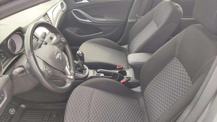 Pelēks Opel Astra 2017 Klaipėda, ar dzinēja tilpumu 1.00 L un nobraukumu 173 tūkst. km par 5900 €, foto 24 vietnē AUTOMOTO.COM.LV