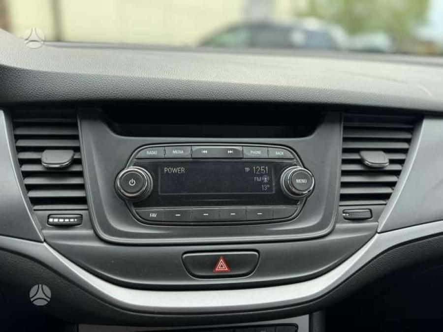 Pelēks Opel Astra 2017 Šilalė, ar dzinēja tilpumu 1.60 L un nobraukumu 350 tūkst. km par 5000 €, foto 14 vietnē AUTOMOTO.COM.LV