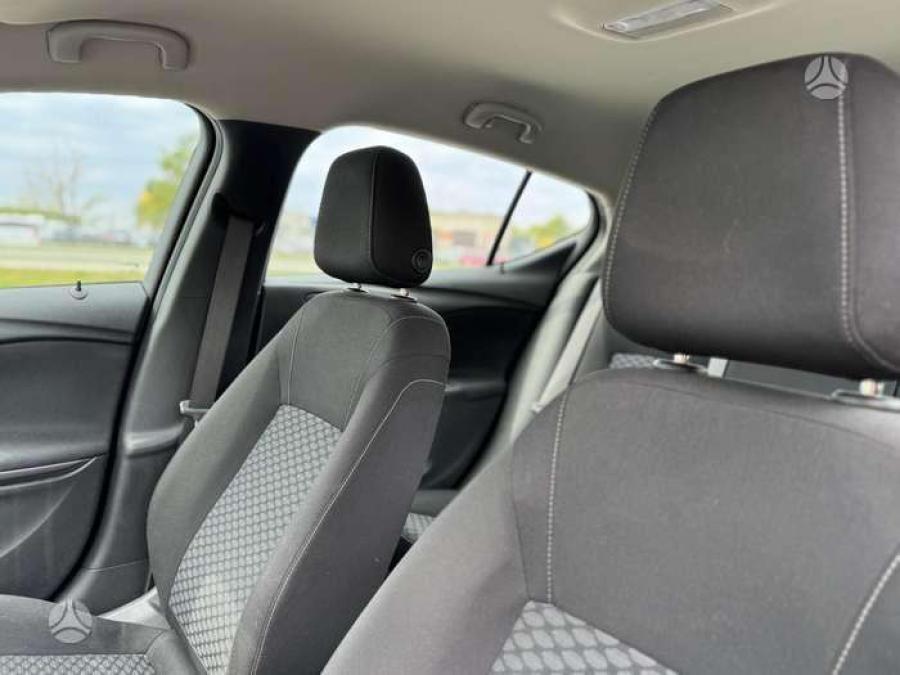 Pelēks Opel Astra 2017 Šilalė, ar dzinēja tilpumu 1.60 L un nobraukumu 350 tūkst. km par 5000 €, foto 18 vietnē AUTOMOTO.COM.LV