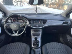 Grey Opel Astra 2018 in Kaunas, with an engine capacity of 1.60 L and mileage of 124 thousand km for 6400 €, photo 9 on AUTOMOTO.COM.LV