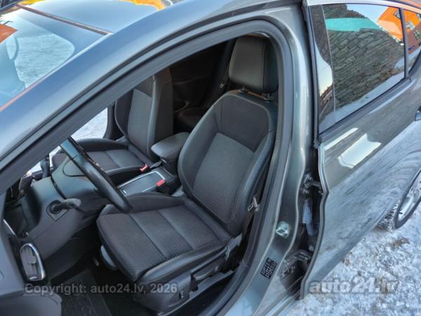 Grey Opel Astra 2018 in Tallinn, with an engine capacity of 1.00 L and mileage of 87 thousand km for 8390 €, photo 9 on AUTOMOTO.COM.LV