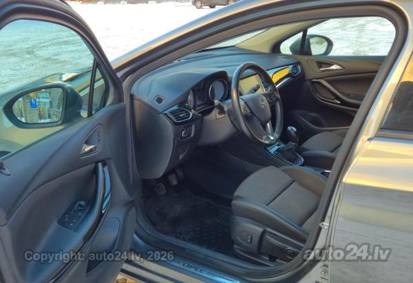Grey Opel Astra 2018 in Tallinn, with an engine capacity of 1.00 L and mileage of 87 thousand km for 8390 €, photo 11 on AUTOMOTO.COM.LV