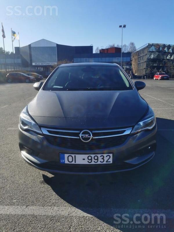 Pelēks Opel Astra 2018 Rīga, ar dzinēja tilpumu 1.00 L un nobraukumu 94 tūkst. km par 8950 €, foto 1 vietnē AUTOMOTO.COM.LV