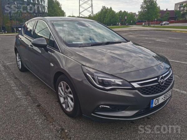 Pelēks Opel Astra 2018 Rīga, ar dzinēja tilpumu 1.00 L un nobraukumu 94 tūkst. km par 8450 €, foto 2 vietnē AUTOMOTO.COM.LV