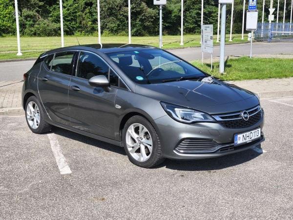 Grey Opel Astra 2018 in Vilnius, with an engine capacity of 1.60 L and mileage of 75 thousand km for 8200 €, photo 2 on AUTOMOTO.COM.LV