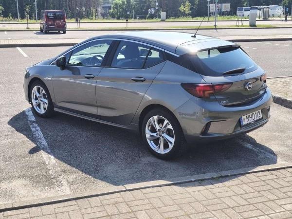 Grey Opel Astra 2018 in Vilnius, with an engine capacity of 1.60 L and mileage of 75 thousand km for 8200 €, photo 4 on AUTOMOTO.COM.LV