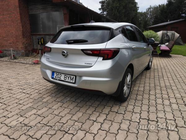 Grey Opel Astra 2018 in Valga, with an engine capacity of 1.40 L and mileage of 183 thousand km for 7600 €, photo 5 on AUTOMOTO.COM.LV