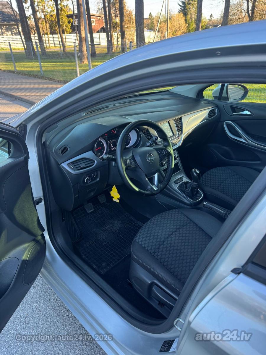 Grey Opel Astra 2019 in Tallinn, with an engine capacity of 1.40 L and mileage of 190 thousand km for 6999 €, photo 10 on AUTOMOTO.COM.LV