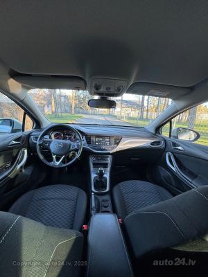 Grey Opel Astra 2019 in Tallinn, with an engine capacity of 1.40 L and mileage of 190 thousand km for 6999 €, photo 13 on AUTOMOTO.COM.LV