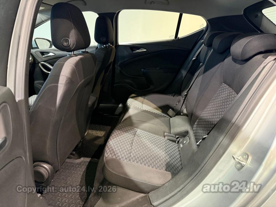 Pelēks Opel Astra 2019 Tallina, ar dzinēja tilpumu 1.40 L un nobraukumu 158 tūkst. km par 7990 €, foto 10 vietnē AUTOMOTO.COM.LV