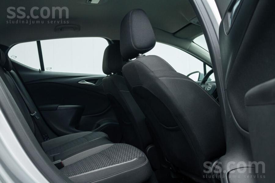 Pelēks Opel Astra 2020 Jelgava, ar dzinēja tilpumu 1.50 L un nobraukumu 186 tūkst. km par 6990 €, foto 11 vietnē AUTOMOTO.COM.LV