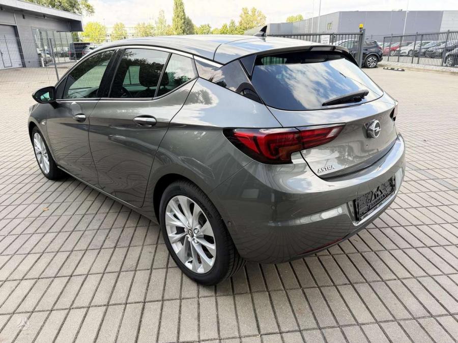 Grey Opel Astra 2020 in Kaunas, with an engine capacity of 1.20 L and mileage of 139 thousand km for 7500 €, photo 4 on AUTOMOTO.COM.LV