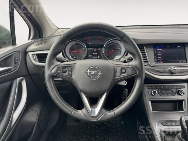 Grey Opel Astra 2021 in Riga, with an engine capacity of 1.20 L and mileage of 48 thousand km for 9500 €, photo 9 on AUTOMOTO.COM.LV