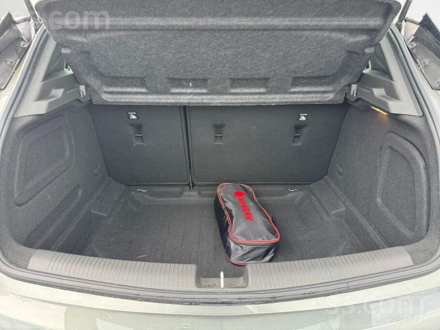 Pelēks Opel Astra 2021 Rīga, ar dzinēja tilpumu 1.20 L un nobraukumu 48 tūkst. km par 9500 €, foto 11 vietnē AUTOMOTO.COM.LV