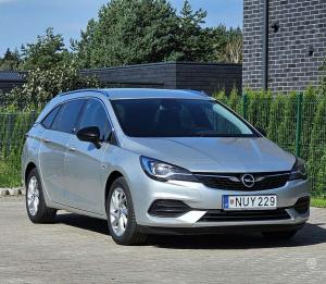 Pelēks Opel Astra 2022 Viļņa, ar dzinēja tilpumu 1.50 L un nobraukumu 135 tūkst. km par 10900 €, foto  vietnē AUTOMOTO.COM.LV