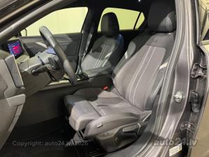Grey Opel Astra 2023 in Tallinn, with an engine capacity of 1.20 L and mileage of 43 thousand km for 19900 €, photo 6 on AUTOMOTO.COM.LV
