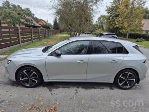 Pelēks Opel Astra 2024 Rīga, ar dzinēja tilpumu 1.20 L un nobraukumu 36 tūkst. km par 20700 €, foto  vietnē AUTOMOTO.COM.LV