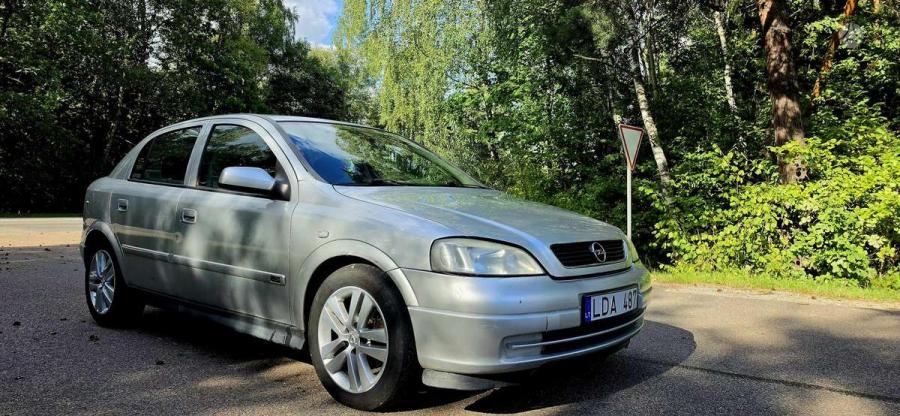 Pelēks Opel Astra 2004 Kauņa, ar dzinēja tilpumu 2.00 L un nobraukumu 445 tūkst. km par 450 €, foto 1 vietnē AUTOMOTO.COM.LV