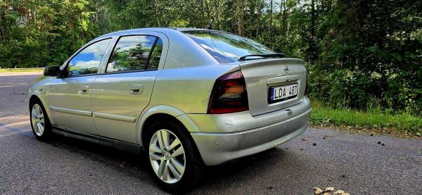 Grey Opel Astra 2004 in Kaunas, with an engine capacity of 2.00 L and mileage of 445 thousand km for 450 €, photo 4 on AUTOMOTO.COM.LV