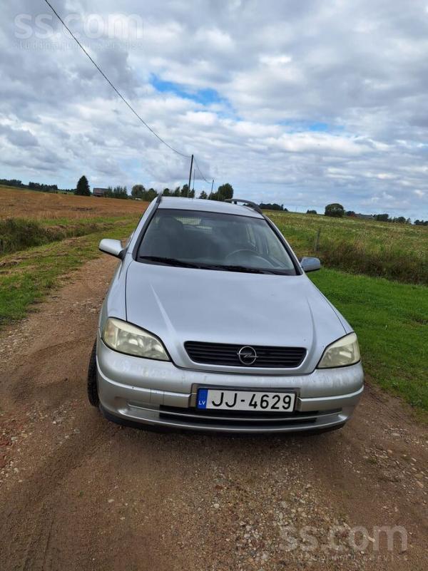 Опель Астра 2001 в Лиепая на AUTOMOTO.COM.LV Серый Опель Астра 2001 в Лиепая, объемом двигателя 2.00 л и пробегом 336 тыс. км за 800 €, фото 1 на AUTOMOTO.COM.LV