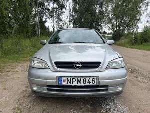 Grey Opel Astra 1999 in Vilnius, with an engine capacity of 1.60 L and mileage of 220 thousand km for 550 €, photo 3 on AUTOMOTO.COM.LV