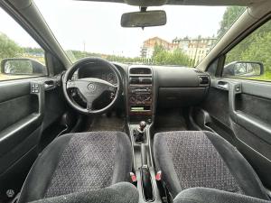 Grey Opel Astra 1999 in Vilnius, with an engine capacity of 1.60 L and mileage of 220 thousand km for 550 €, photo 10 on AUTOMOTO.COM.LV