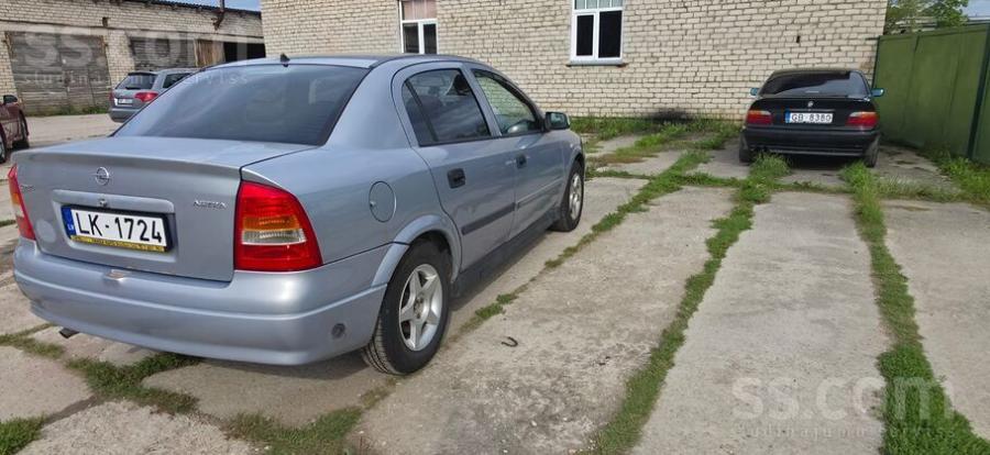Grey Opel Astra 2001 in Kuldiga, with an engine capacity of 1.40 L and mileage of 427 thousand km for 799 €, photo 4 on AUTOMOTO.COM.LV