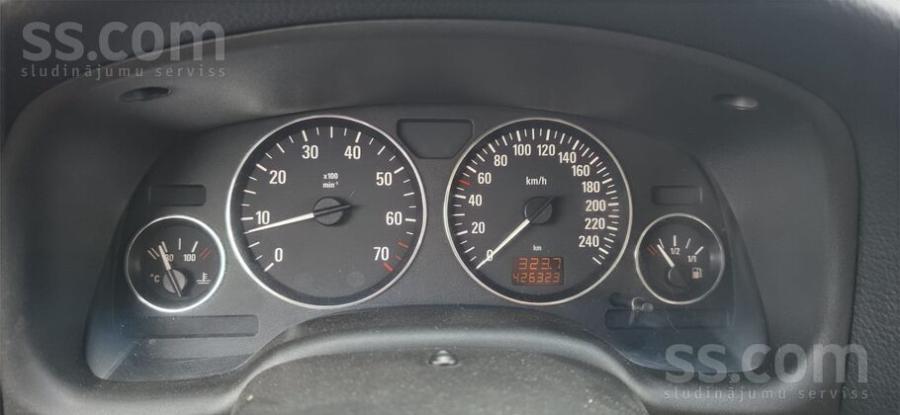 Grey Opel Astra 2001 in Kuldiga, with an engine capacity of 1.40 L and mileage of 427 thousand km for 799 €, photo 26 on AUTOMOTO.COM.LV