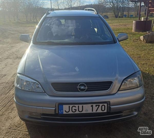 Grey Opel Astra 2004 in Vilnius, with an engine capacity of 2.00 L and mileage of 300 thousand km for 800 €, photo 1 on AUTOMOTO.COM.LV