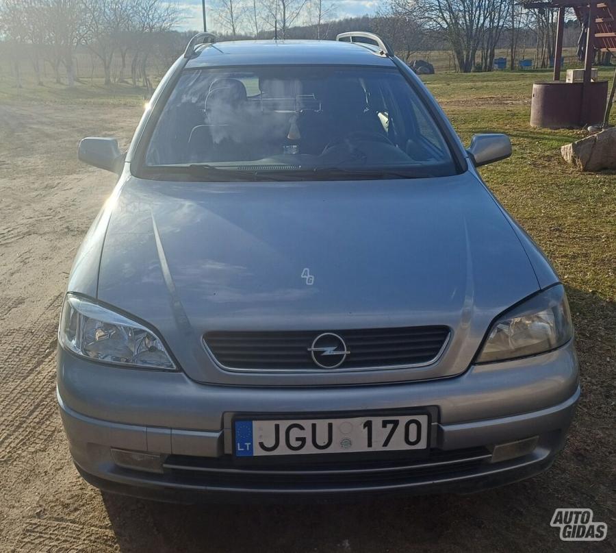 Pelēks Opel Astra 2004 Viļņa, ar dzinēja tilpumu 2.00 L un nobraukumu 300 tūkst. km par 800 €, foto 1 vietnē AUTOMOTO.COM.LV