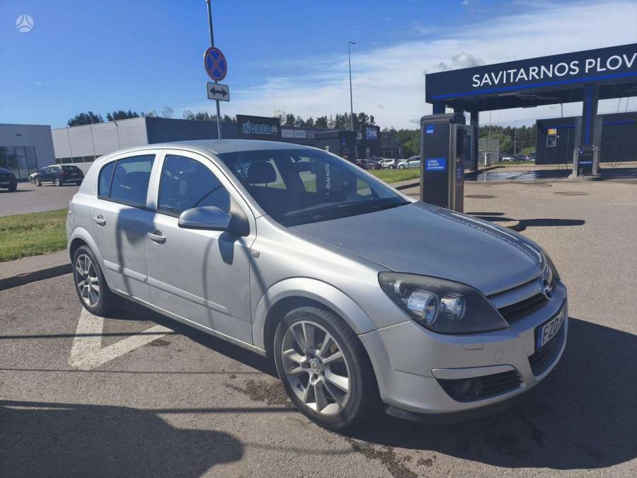 Pelēks Opel Astra 2004 Utena, ar dzinēja tilpumu 1.80 L un nobraukumu 206 tūkst. km par 1500 €, foto 5 vietnē AUTOMOTO.COM.LV