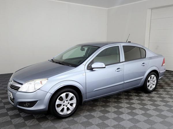 Pelēks Opel Astra 2007 Tallina, ar dzinēja tilpumu 1.60 L un nobraukumu 133 tūkst. km par 1799 €, foto 2 vietnē AUTOMOTO.COM.LV