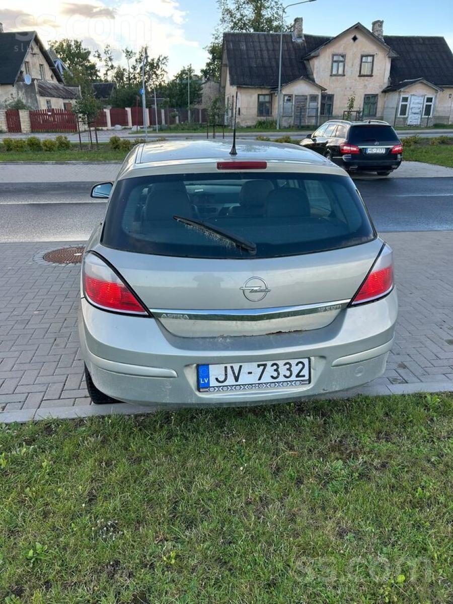 Pelēks Opel Astra 2007 Aizkraukle, ar dzinēja tilpumu 1.70 L un nobraukumu 242 tūkst. km par 850 €, foto 1 vietnē AUTOMOTO.COM.LV