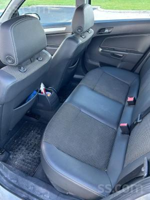 Pelēks Opel Astra 2007 Aizkraukle, ar dzinēja tilpumu 1.70 L un nobraukumu 242 tūkst. km par 850 €, foto 4 vietnē AUTOMOTO.COM.LV