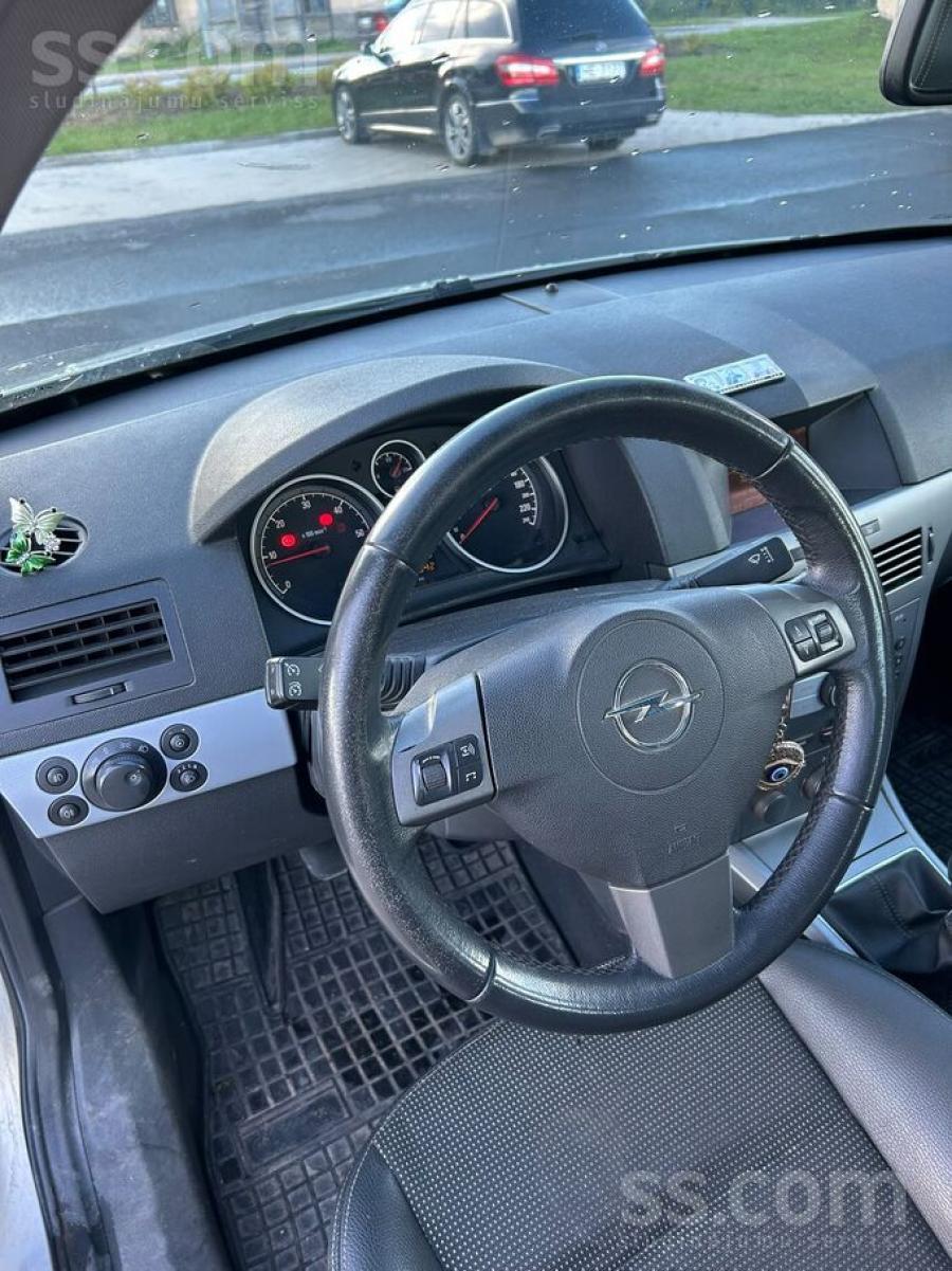 Pelēks Opel Astra 2007 Aizkraukle, ar dzinēja tilpumu 1.70 L un nobraukumu 242 tūkst. km par 850 €, foto 6 vietnē AUTOMOTO.COM.LV