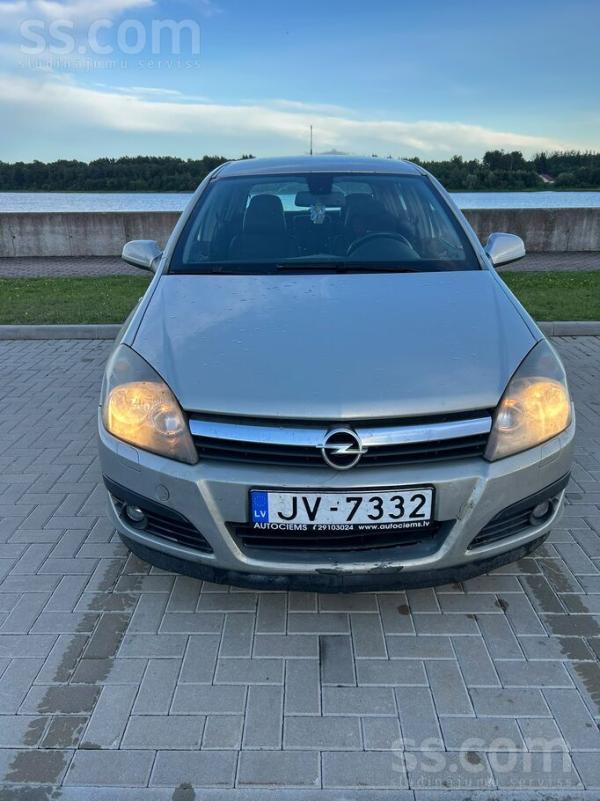 Pelēks Opel Astra 2007 Aizkraukle, ar dzinēja tilpumu 1.70 L un nobraukumu 242 tūkst. km par 850 €, foto 8 vietnē AUTOMOTO.COM.LV