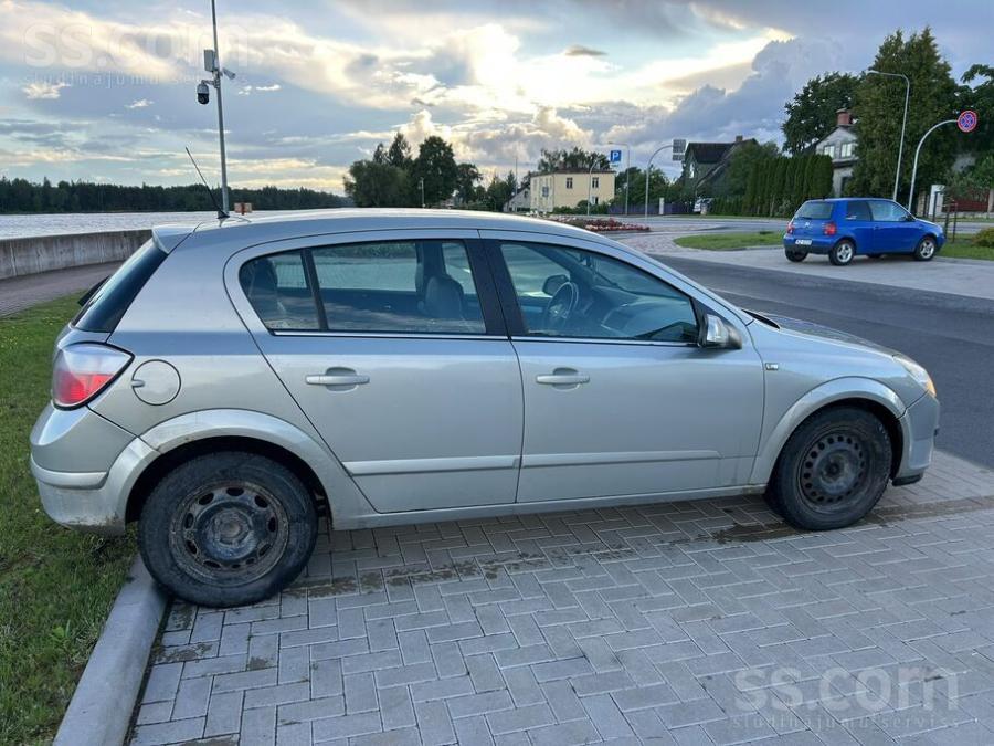Pelēks Opel Astra 2007 Aizkraukle, ar dzinēja tilpumu 1.70 L un nobraukumu 242 tūkst. km par 850 €, foto 10 vietnē AUTOMOTO.COM.LV