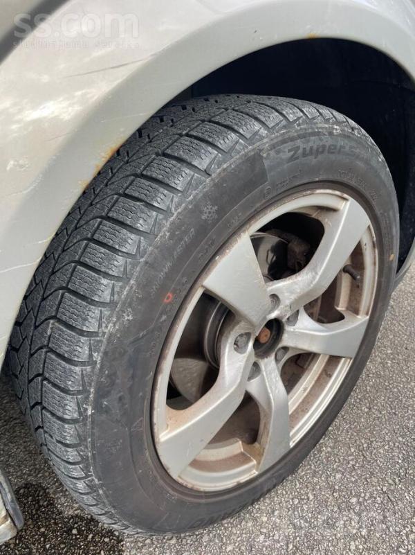 Pelēks Opel Astra 2007 Dobele, ar dzinēja tilpumu 1.60 L un nobraukumu 186 tūkst. km par 970 €, foto 5 vietnē AUTOMOTO.COM.LV
