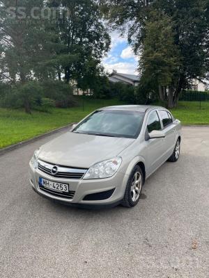 Pelēks Opel Astra 2007 Dobele, ar dzinēja tilpumu 1.60 L un nobraukumu 186 tūkst. km par 970 €, foto 12 vietnē AUTOMOTO.COM.LV